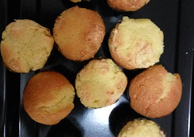 Resep Simple cupcake oleh esterlina - Cookpad