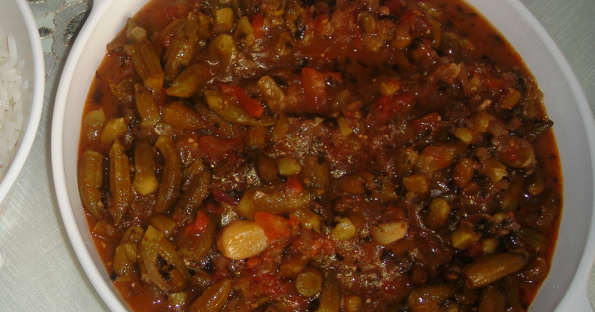 Okra And Lamb : Bamia Stew Recipe by Riyah el Neel