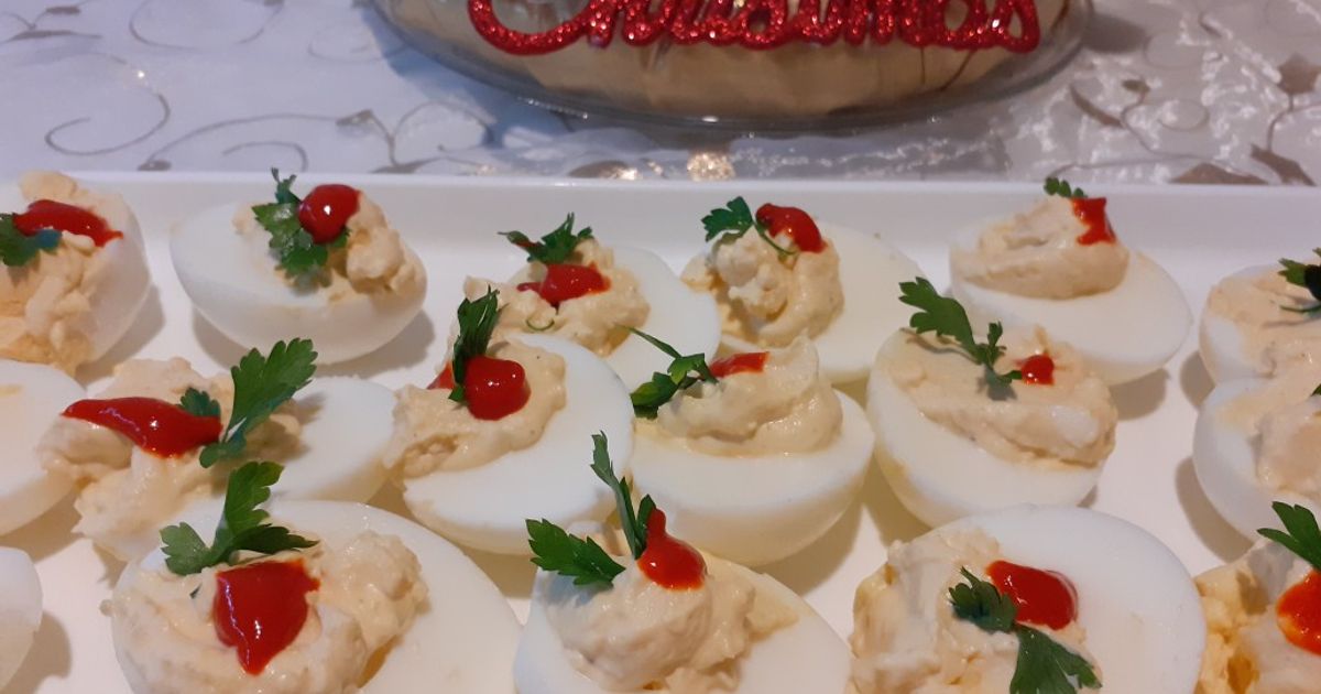 8 egyszerű és finom toltott tojas diszites recept - Cookpad receptek