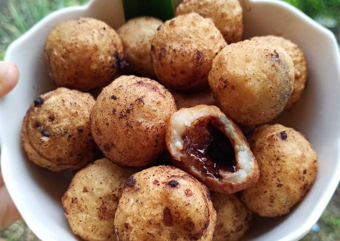 Resep Kroket ubi isi coklat oleh Ummu Ubay - Cookpad
