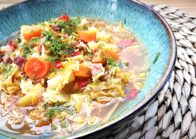 Sopa de repollo blanco con jamón curado y zanahoria Receta de "cocinar ...