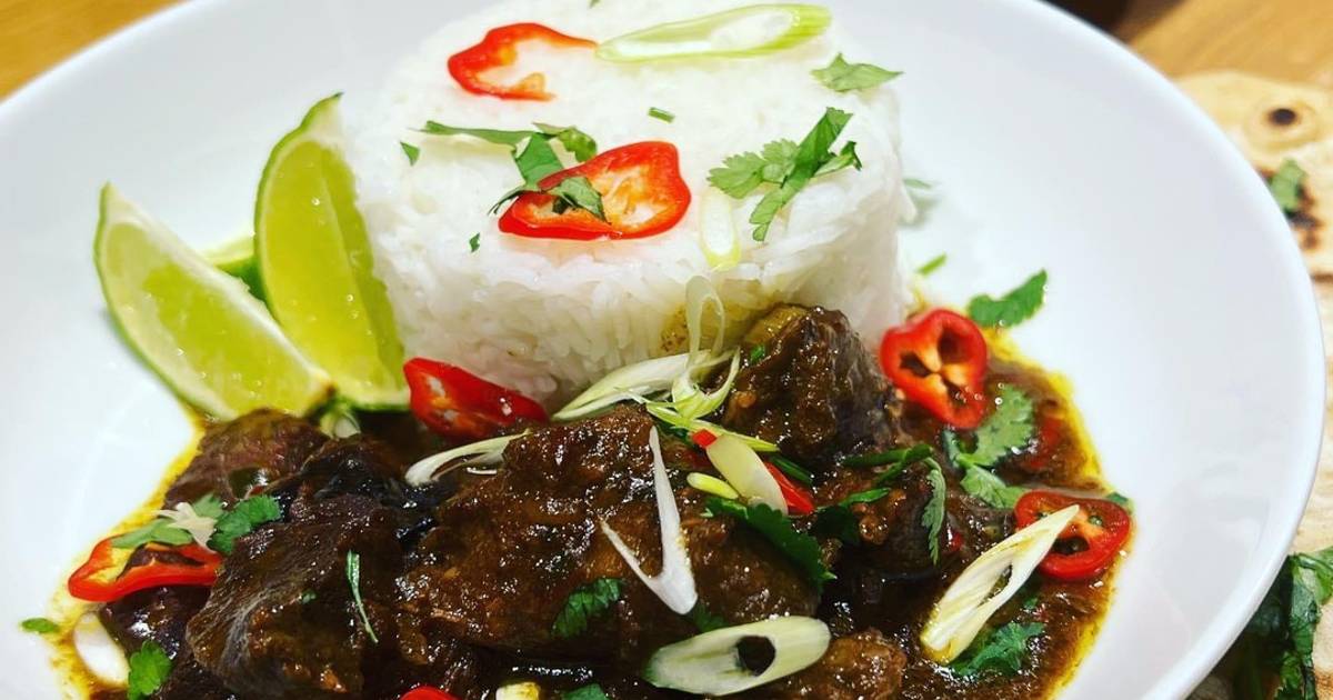 Slow Cooked Beef Rendang Recipe by Gems_Food_ - Cookpad