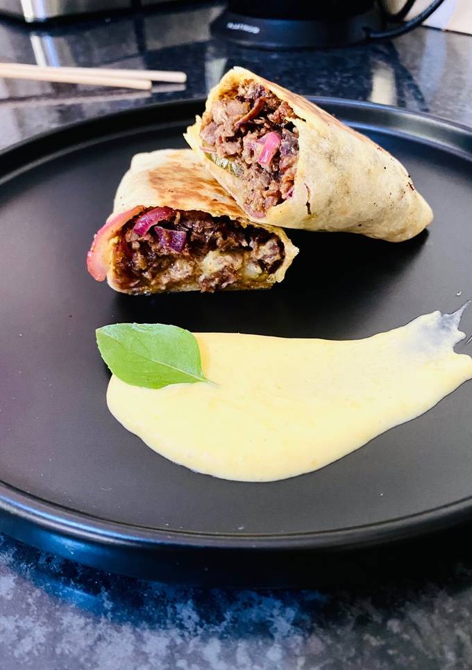 Quick Beef Shawarmas Recipe by Bianca Mwale - Cookpad