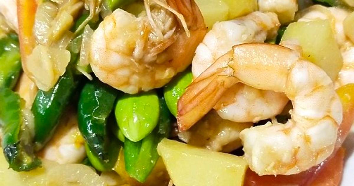 Resep Tumis udang pete cabe ijo oleh Kamelia W Pribadi - Cookpad