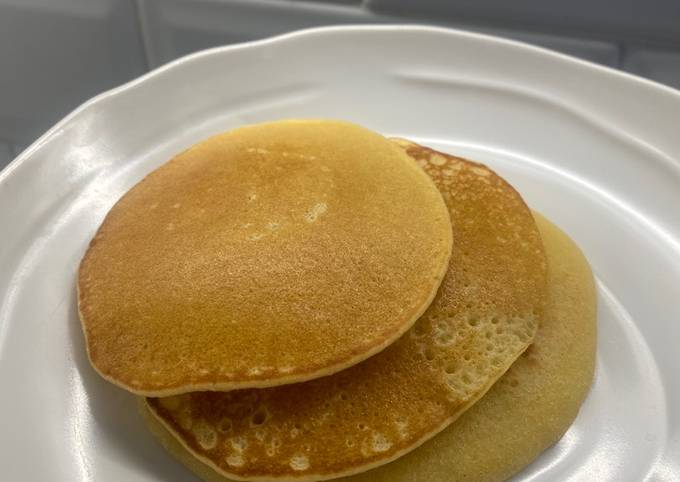 Resep Pancake teflon simple oleh Sovia - Cookpad