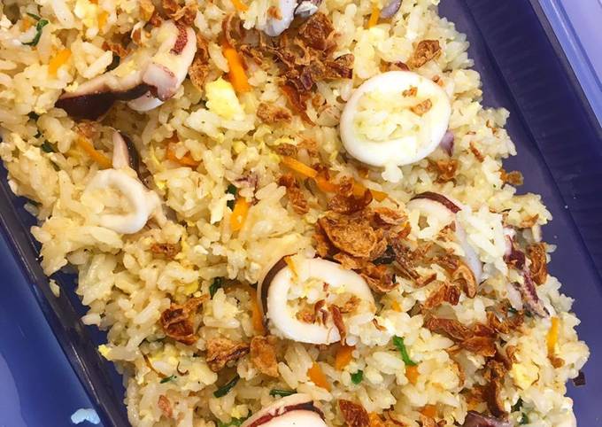 Resipi Garlic butter fried rice oleh Wanie - Cookpad