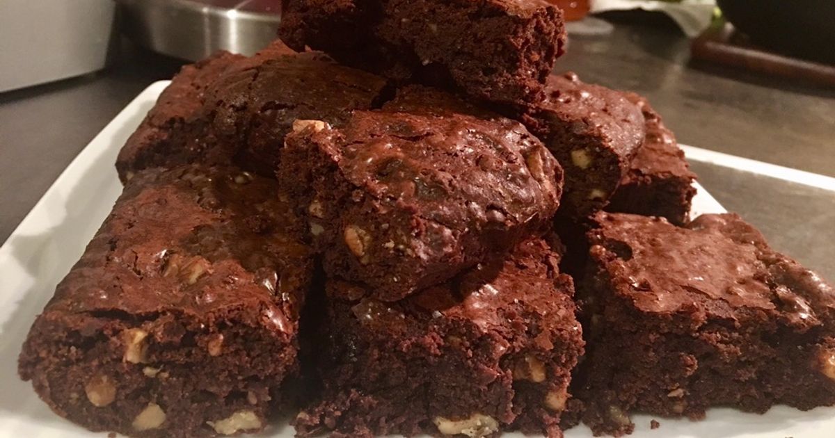 Brownies με τριπλή σοκολάτα Συνταγή από τον/την cleo78 - Cookpad