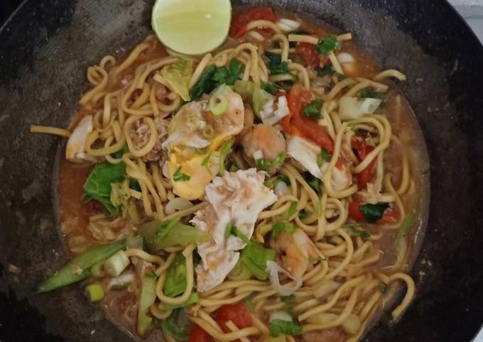 Resep Mie rebus jawa oleh Chika Darly - Cookpad