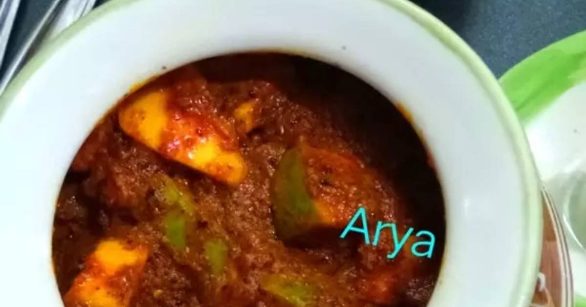 Spicy Raw Mango Pickle (Kachha Aam ka aachar) Recipe by Arya Paradkar ...