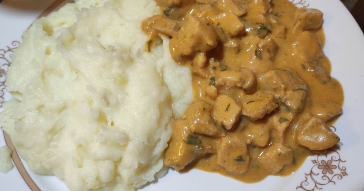 22 egyszerű és finom gombapaprikás disznó hús recept - Cookpad receptek