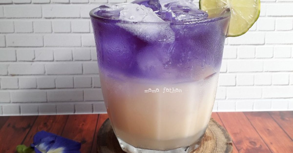 Resep Es Yakult Bunga Telang oleh Mama fathan - Cookpad