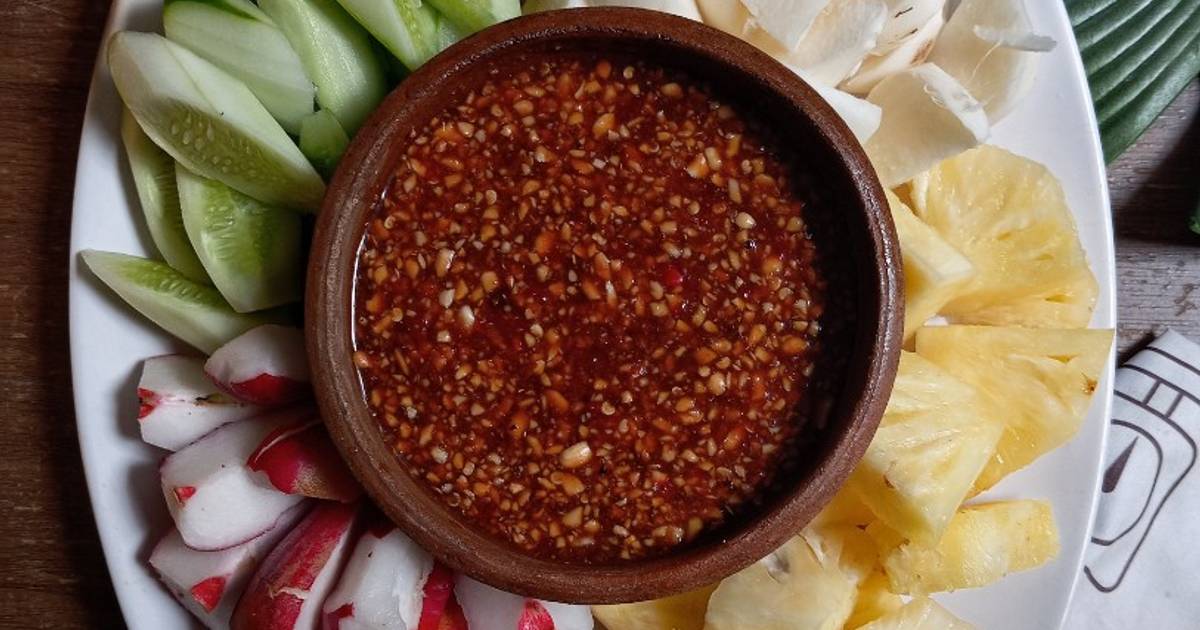 Resep Bumbu Rujak Uleg oleh Dhapu Dewi - Cookpad