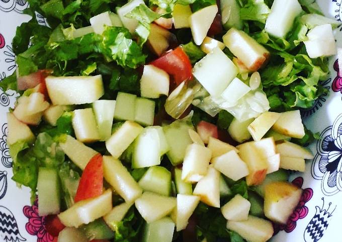 Salada verde tropical Receita por Lidiane - Cookpad