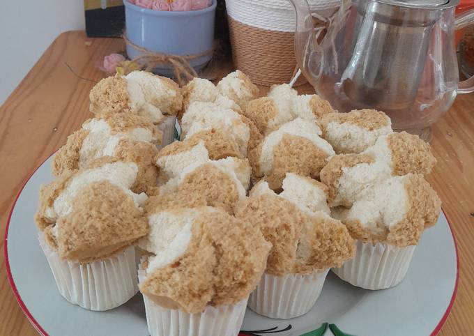 Resep Bolu kukus kopi gula aren oleh carelly - Cookpad