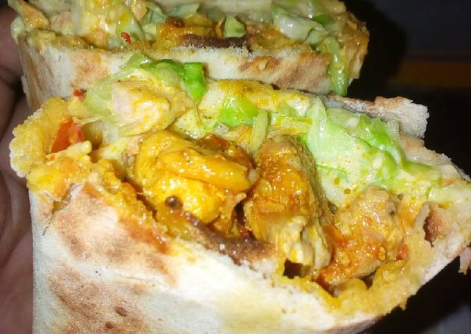 Chicken shawarma girki daga Mrs Nuruddeen kitchen - Cookpad