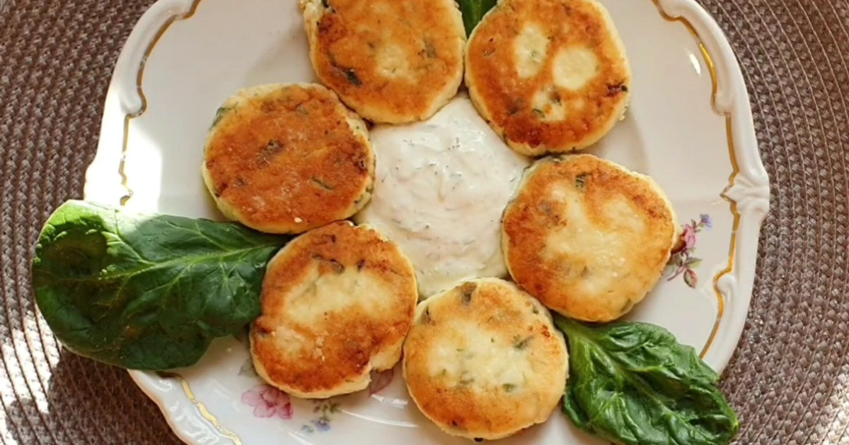 Сирники зі шпинатом - покроковий рецепт з фото. Автор рецепта Юлія ...
