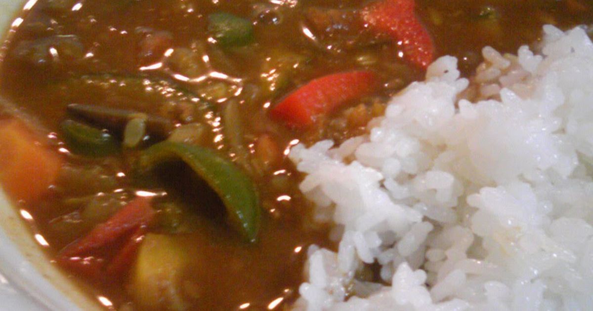 Light And Tasty Restaurant Style Curry With Summer Vegetables Recipe by ...