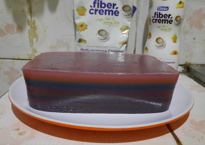 Resep Kue lapis tepung sagu fibercreme oleh bakul aira - Cookpad