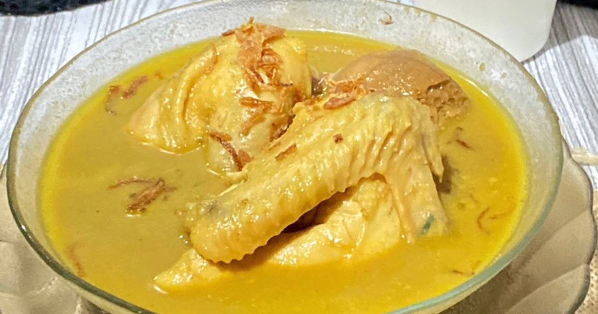 Resep Opor Kuning Ayam Kampung Simple oleh anif agustina - Cookpad