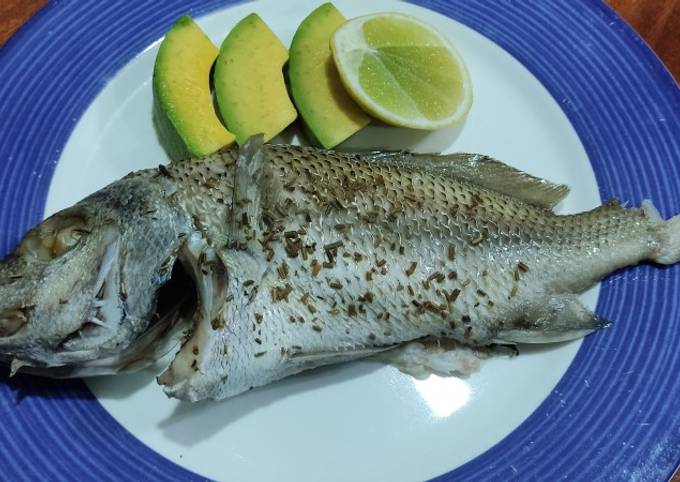 Pescado asado Receta de Bendecido- Cookpad