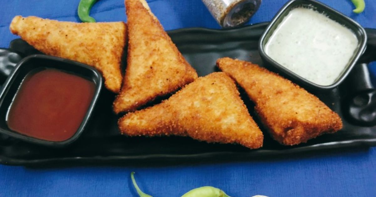Crispy Bread Cones Recipe by jaspreet kaur - Cookpad