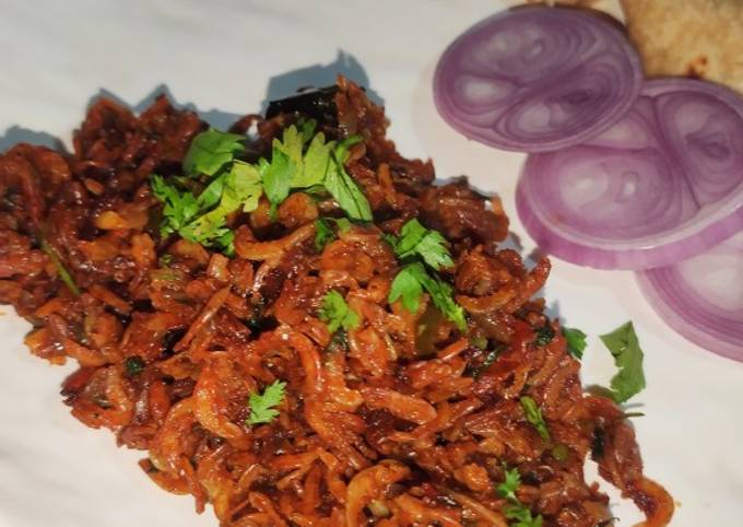 Maharashtrian Jawala Chutney Recipe by Shital Siddhesh Raut - Cookpad