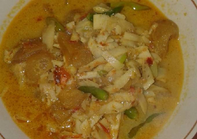 Resep Lodeh rebung kulit sapi oleh Dinuk - Cookpad