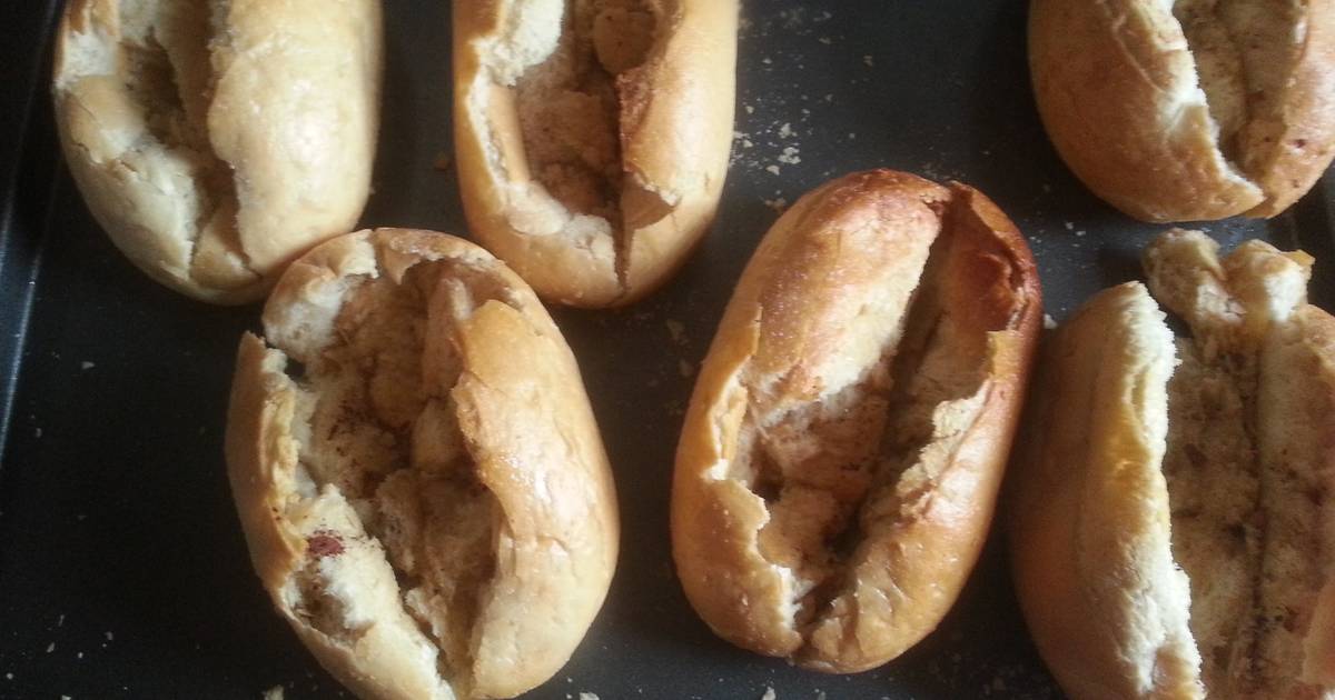 cheats garlic bread Recipe by pauline.rogan.7 - Cookpad