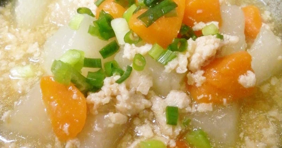 Juicy Simmered Ground Chicken and Daikon Radish Recipe by cookpad.japan ...