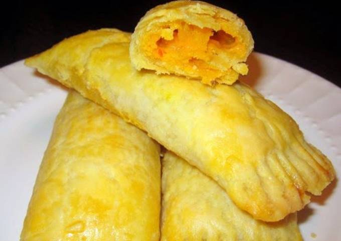 Guyanese Cheese Roll Recipe Salara (Guyanese Coconut Roll)