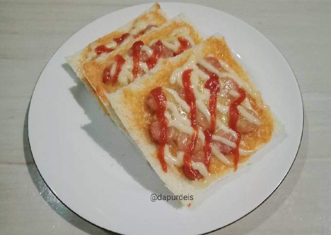 Resep Pizza Roti Tawar oleh Dapur Deis - Cookpad