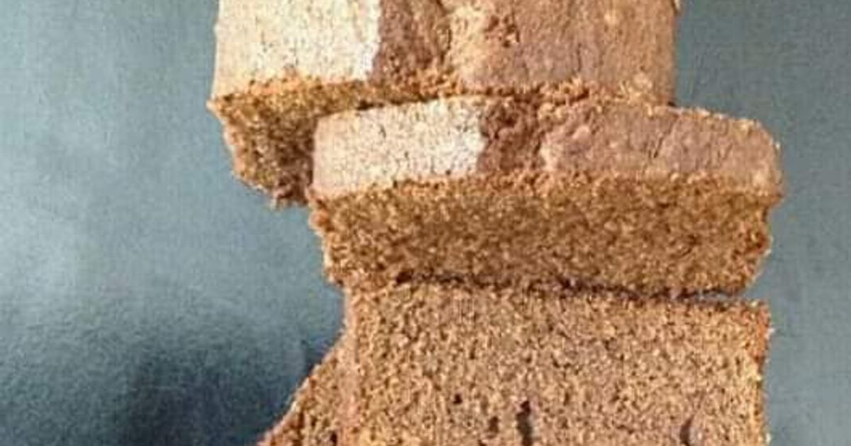 Chocolate Butter Cake! Recipe by Asma Ejaz - Cookpad