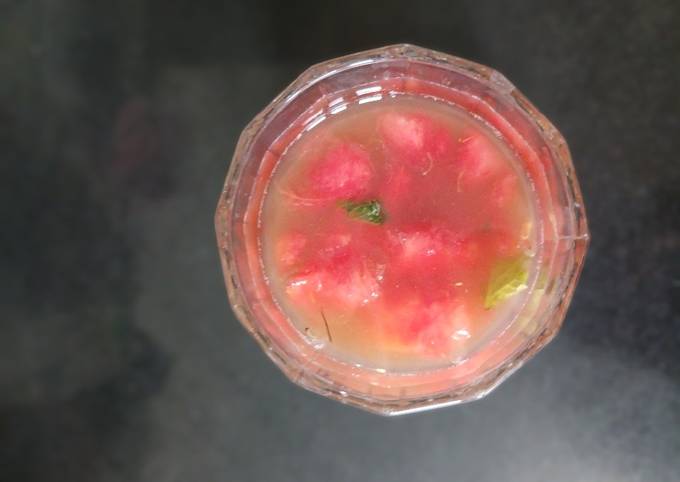 Watermelon Iced Tea Recipe by Vidyashree - Cookpad