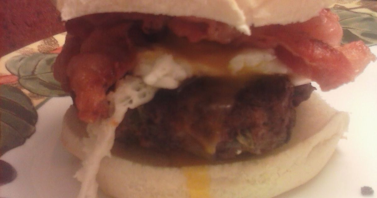 Hunter's Spicy Bacon Burger Recipe By Wingmaster835