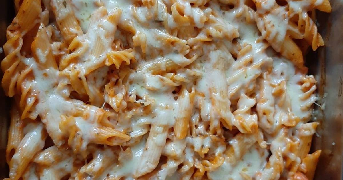 Creamy Tomato Pasta Bake Recipe by Dorothy Smith-Oyemina - Cookpad