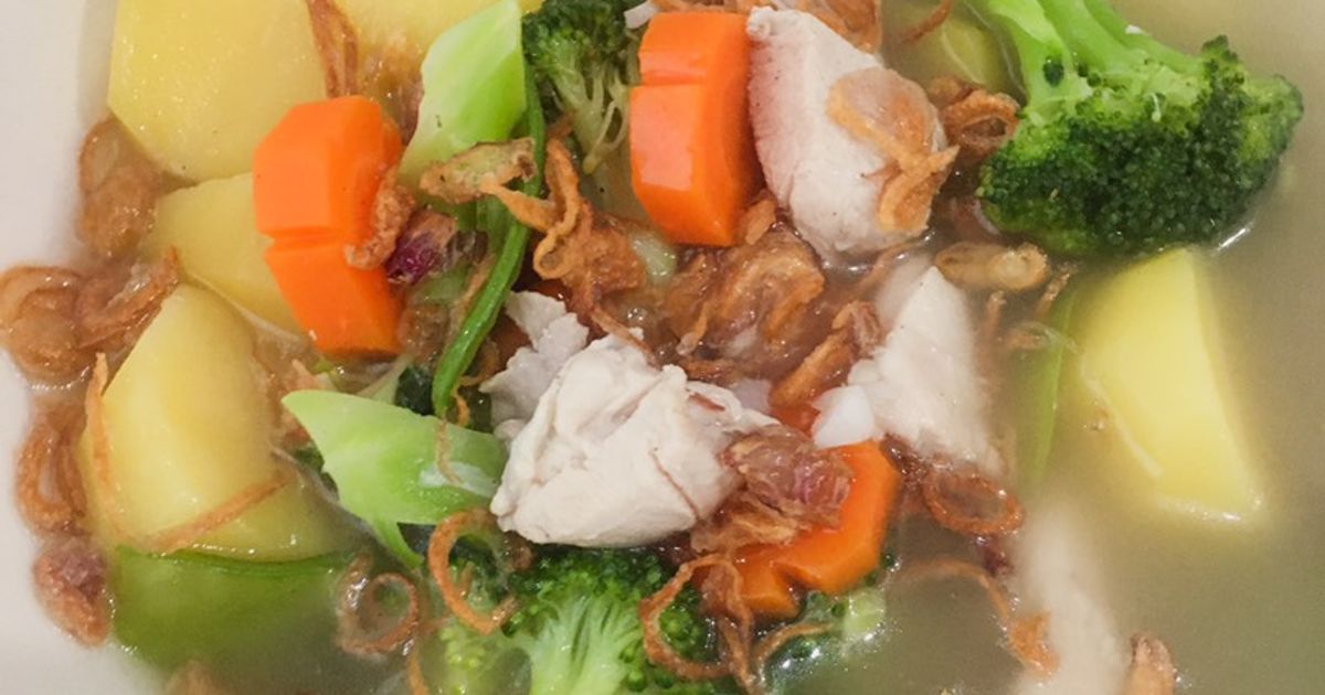 Resep Sup Ayam Sayur Simple oleh Dewii - Cookpad