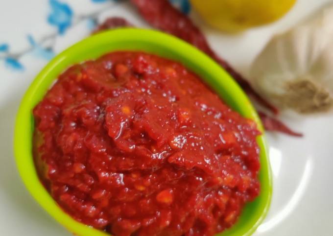 Spicy Red Chilli Chutney/Ranjaka/Kempu Chutney/Ballolli khara Recipe by ...