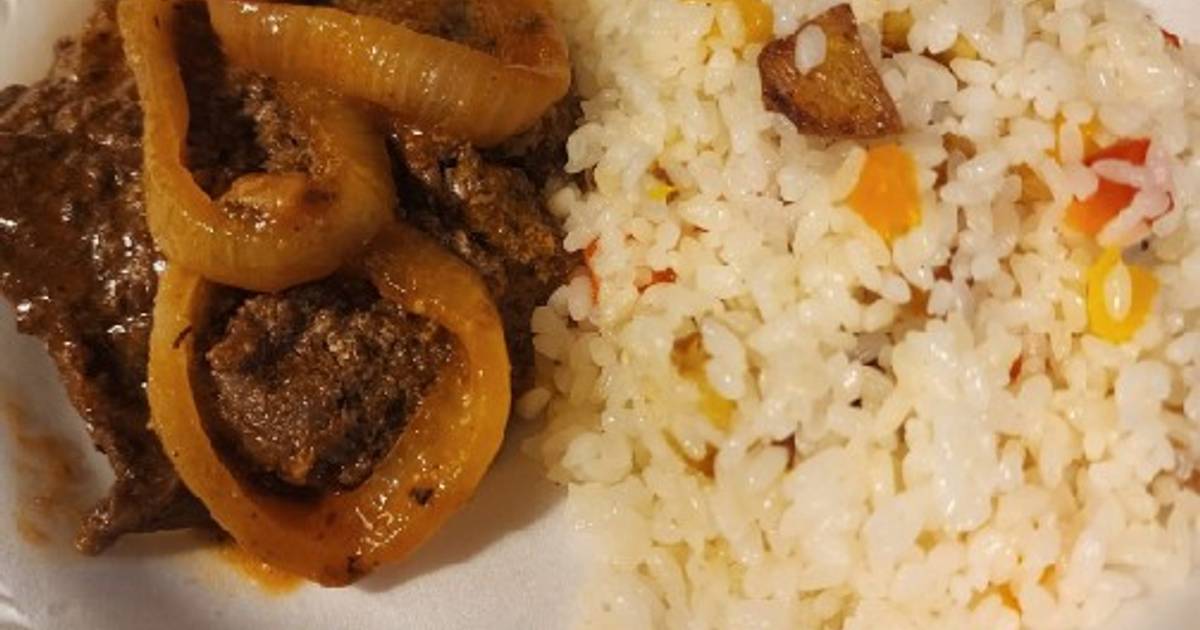 Bistec en salsa y arroz primavera a mi estilo Receta de Janice Padilla ...