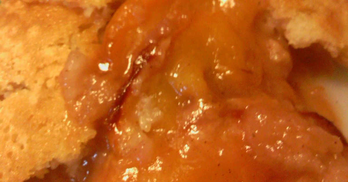 Sunshine's Peach Cobbler Recipe by Brenda M. Castillo