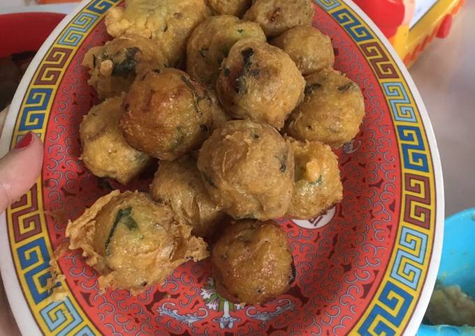 Resep Berkedel kentang istimintil oleh niesia wijaya - Cookpad