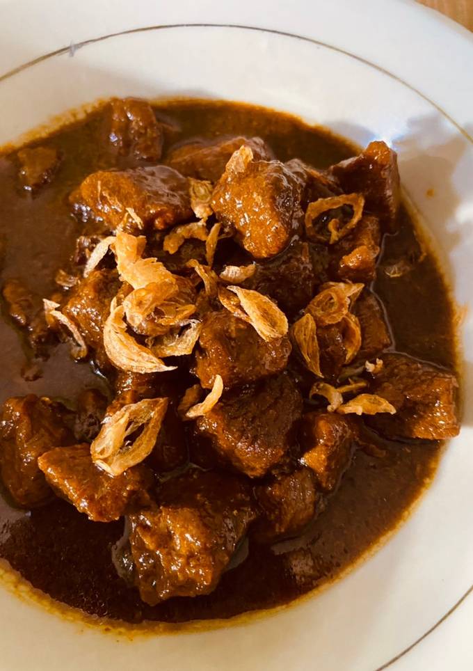 Resep 210. Daging Sapi Tumis Simple oleh Shanty Bambang - Cookpad