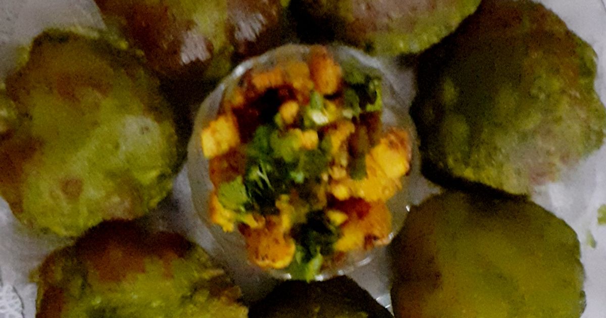 Spinach Poori Or Palak Poori From The State Of Madhya Pradesh Recipe by ...