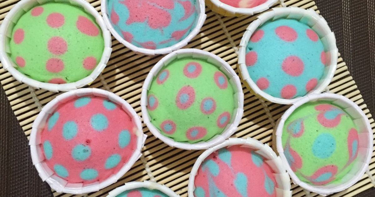 Resep Steam Polkadot Cupcake oleh Jennifer Felicia - Cookpad