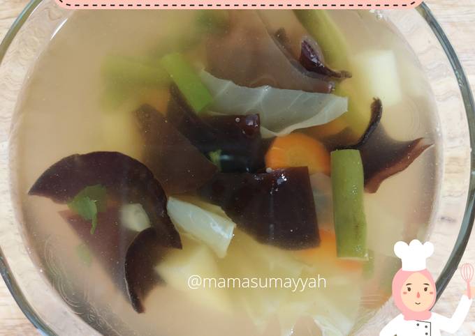 Resep 72. Sayur Sop Jamur Kuping oleh christiane agustin - Cookpad