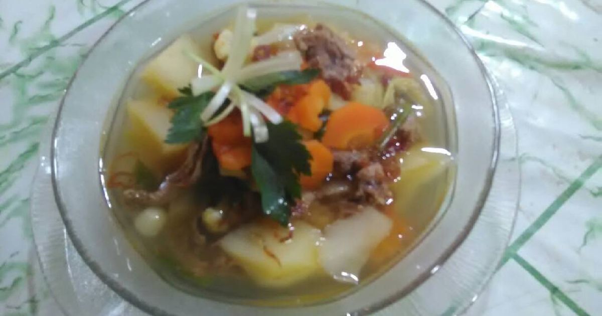 Resep Sop Daging Enak Banget oleh dina - Cookpad