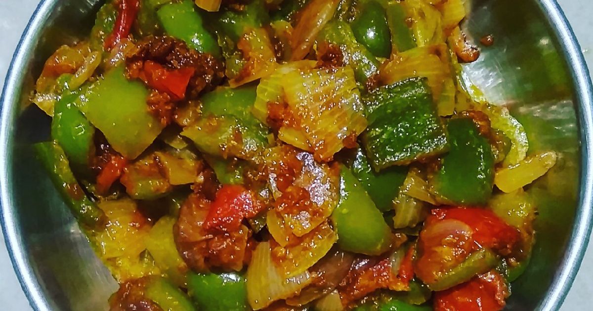 Capsicum Veg Recipe by Sandeepta Mahapatra - Cookpad