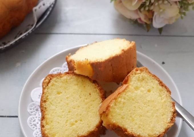 Resep Cake Kuning Telur Keju oleh Adrianaalimin - Cookpad