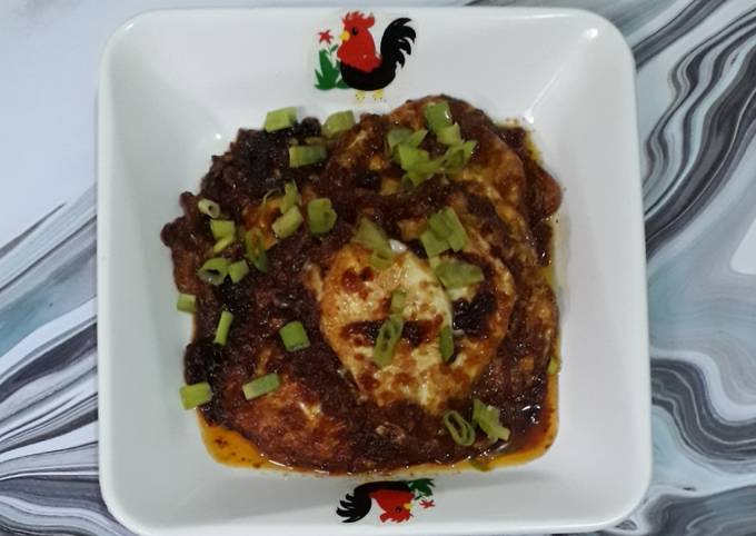 Resep Telur mata sapi asam manis oleh Ani Brilian - Cookpad