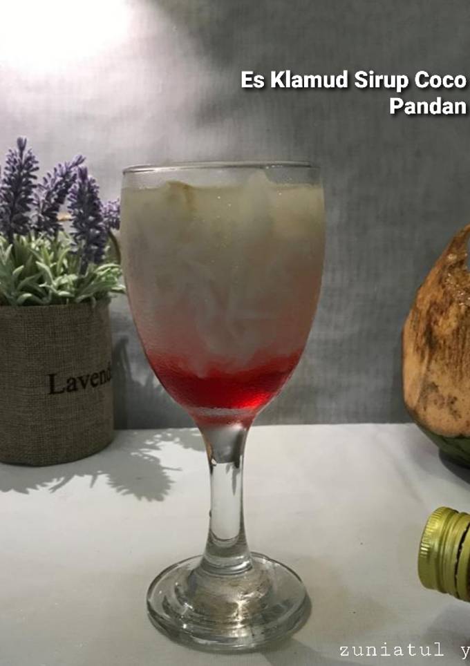 Resep Es Klamud Sirup Coco Pandan oleh zuniatul yuta - Cookpad