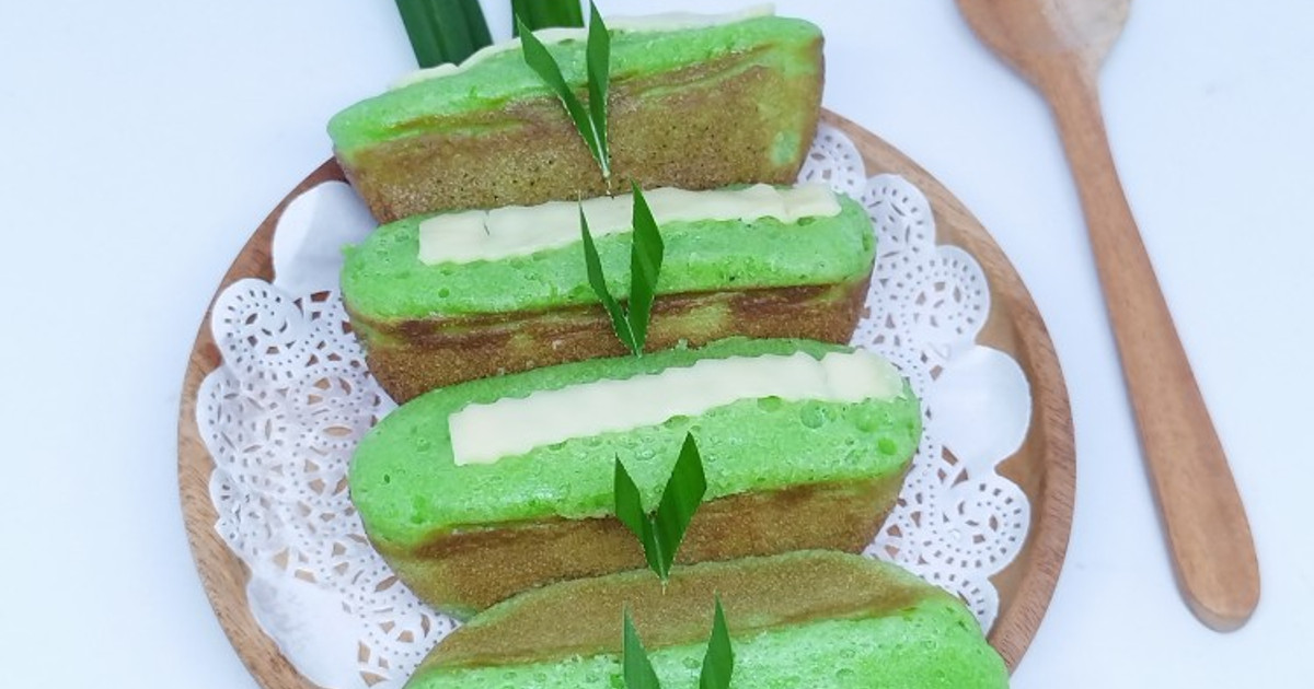 Resep Pukis Pandan Keju oleh yanti sutanto - Cookpad